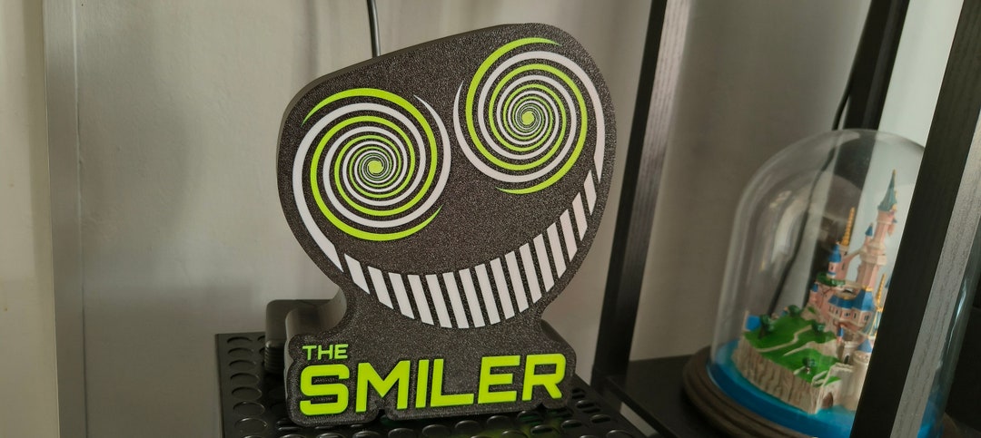 Smiler Rollercoaster Entrance Logo Inspired Desk Lamp Wall Light - Etsy