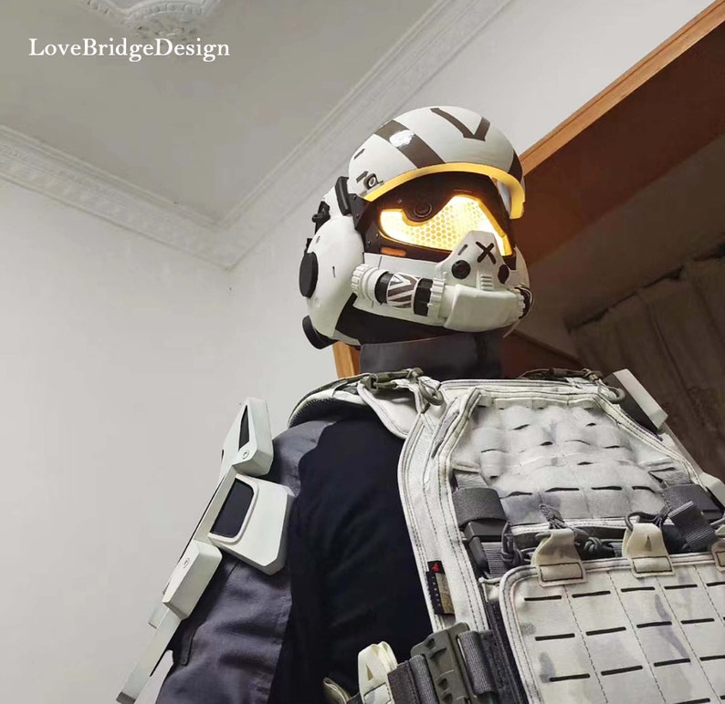 Titanfall 2 Viper Pilot Helmet Valkyrie HelmetViper Combat - Etsy 日本