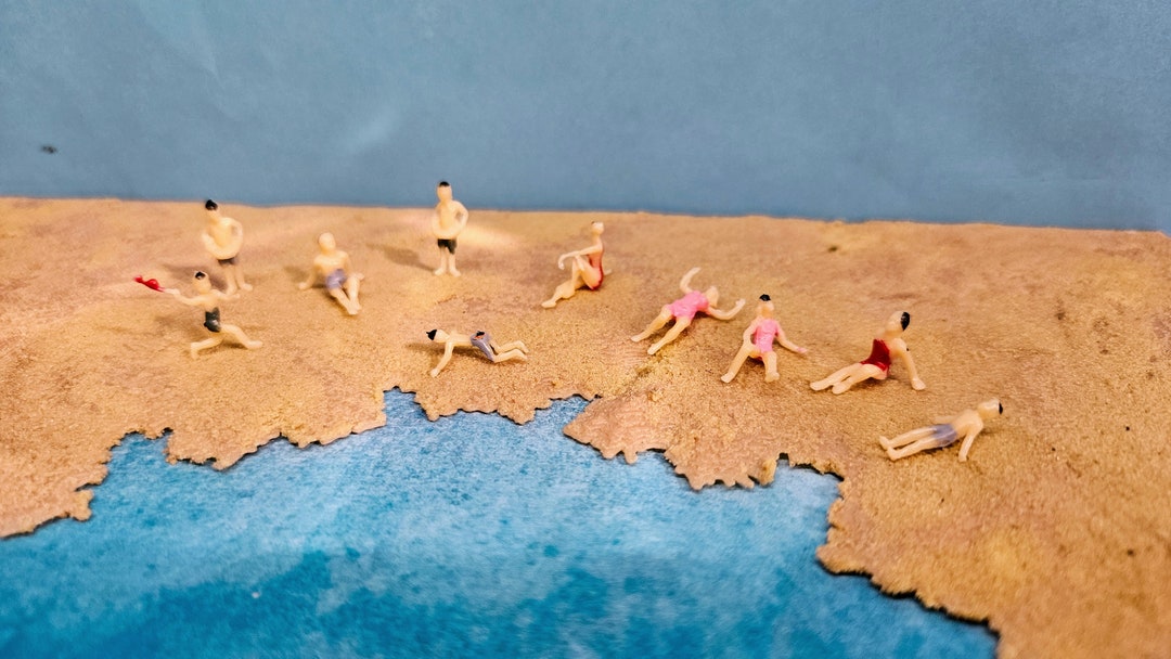 10 Pieces Beach Holiday Summer Figures Beach Sport N Gauge 1:160 Model ...