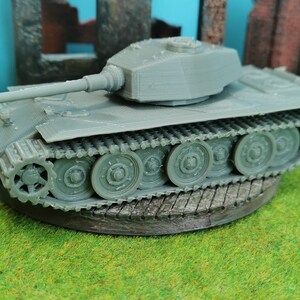 Panzerkampfwagen E-60 Saber-toothed Tiger German WW2 Prototype Tank Kit ...