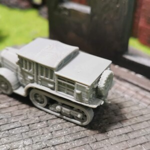 UNIC P107 Pioneer Tractor closed Half Track Vehicle Kit 28 Mm / 20 Mm ...
