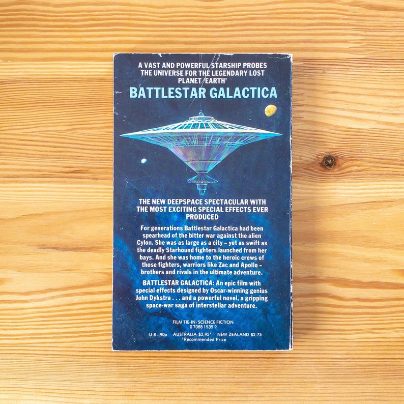 Battlestar Galactica - Glen A. Larson and Robert Thurston - Futura ...