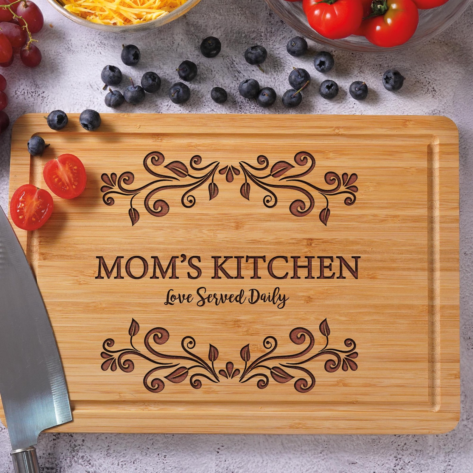 Personalized Mom's Kitchen Design Cutting Board, Gifts for Mom and ...