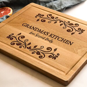 Personalized Mom's Kitchen Design Cutting Board, Gifts for Mom and ...