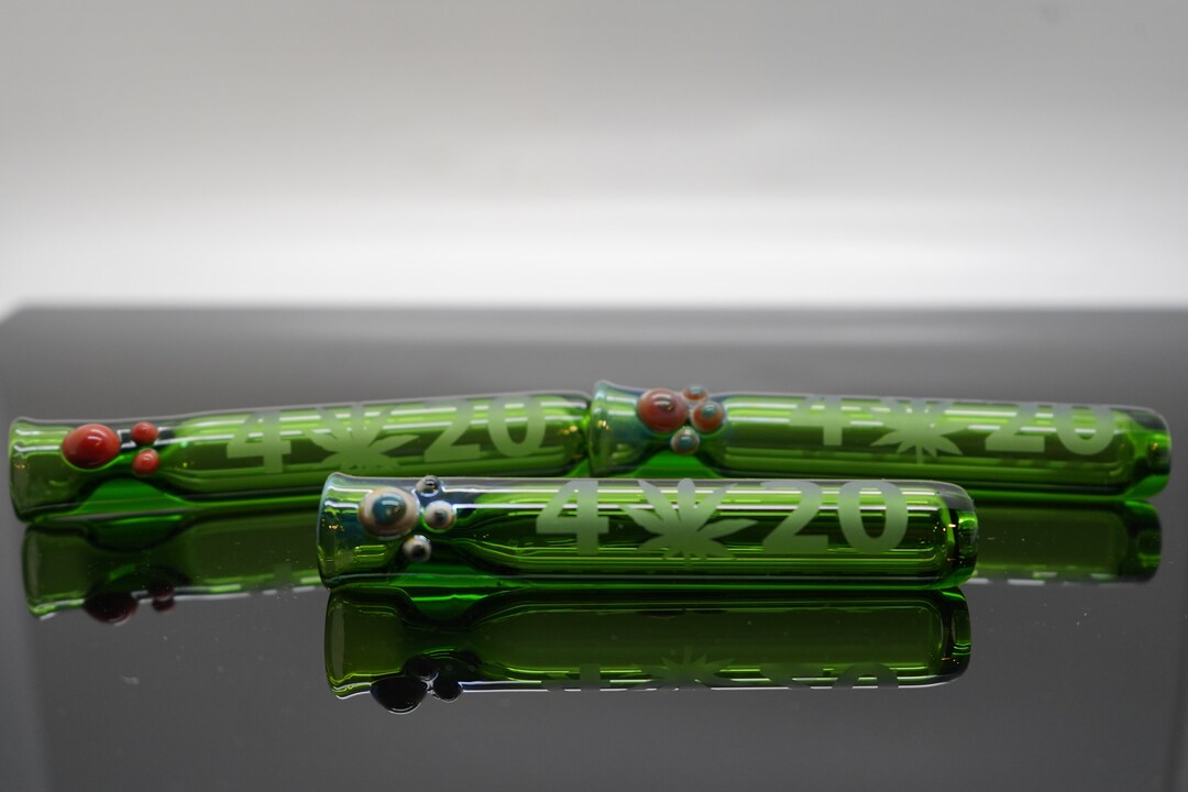 Green 420 Sandblasted Glass Chillum; Glass Straight Pipe; Pocket Pipe ...
