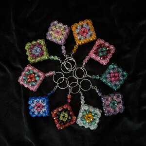 Granny Square Keychain, Wedding Gift, Handmande Keychain, Granny Square ...