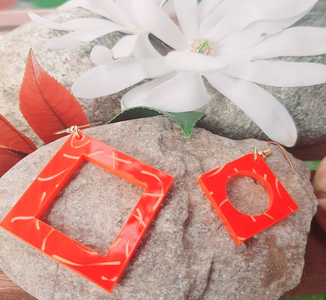 Red Square Model Plexiglas Earrings - Etsy Hong Kong