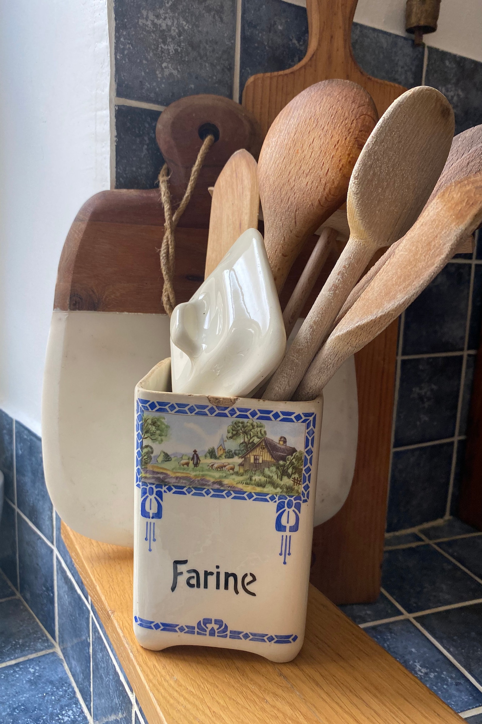 Pot à farine ancien en faïence Ditmar Urbach Czechoslovakia - Etsy France