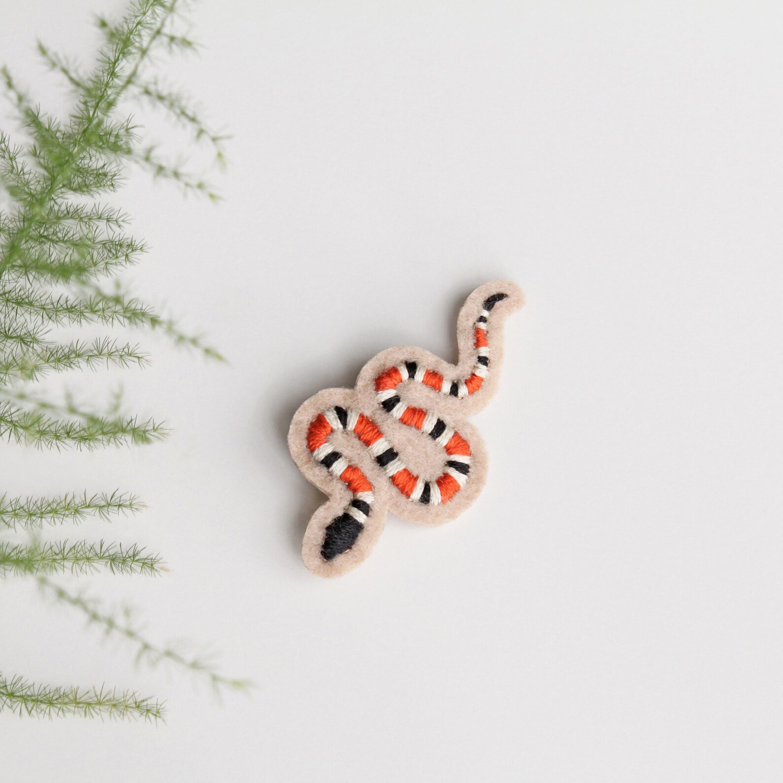 Coral Snake Embroidery Brooch, Snake Pin, Hand Embroidered Pin, Red ...
