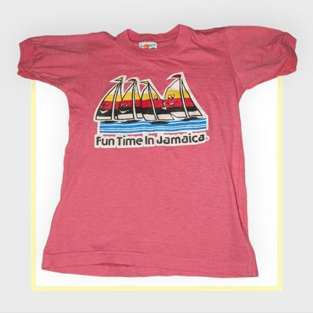 Vintage Fun Time in Jamaica Pink T-shirt - Etsy