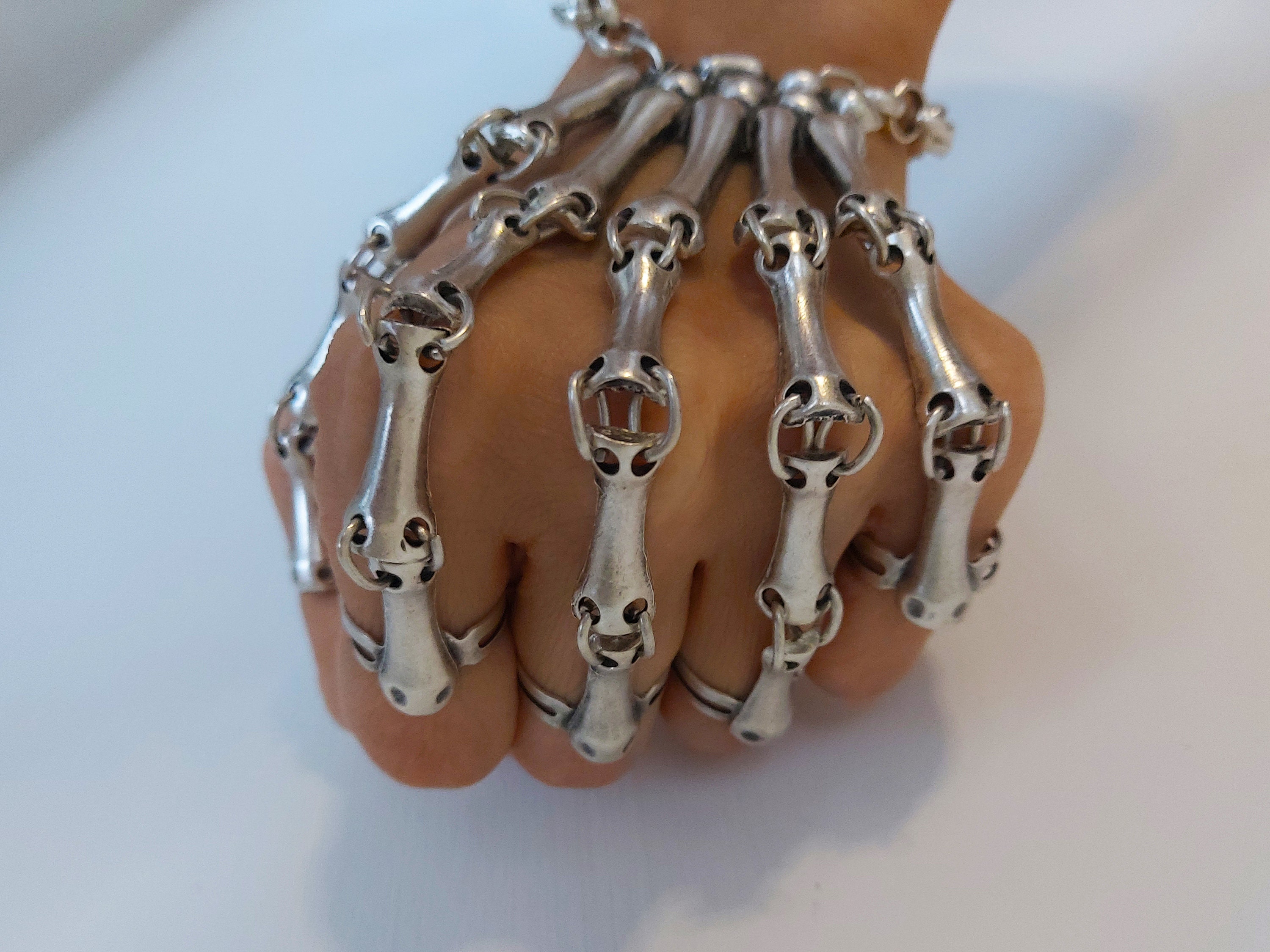 37 Gothic Skeleton All Bone Hand Ring Bracelet - Etsy UK