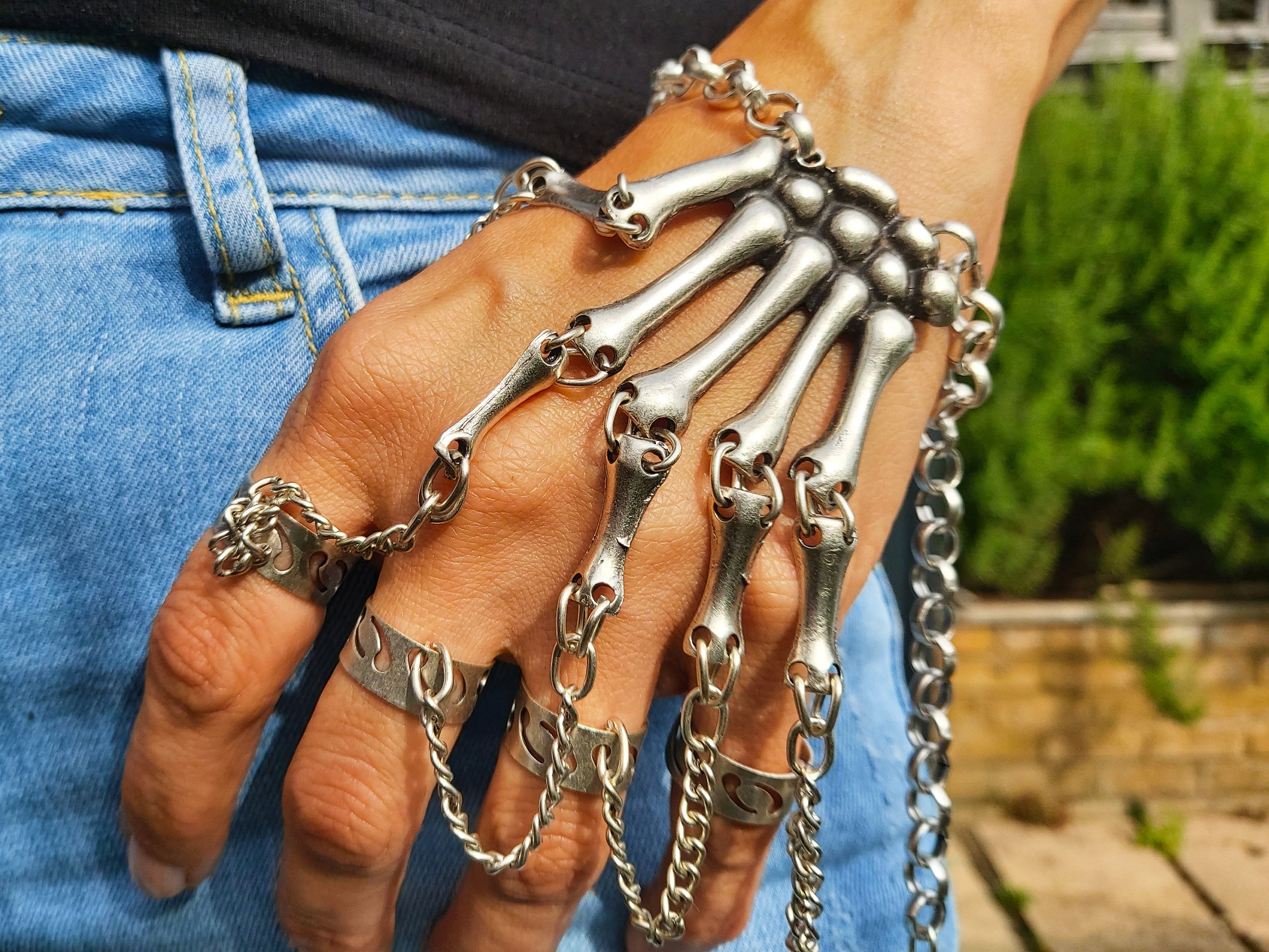 31 Gothic Skeleton Hand Ring Chain Bracelet - Etsy