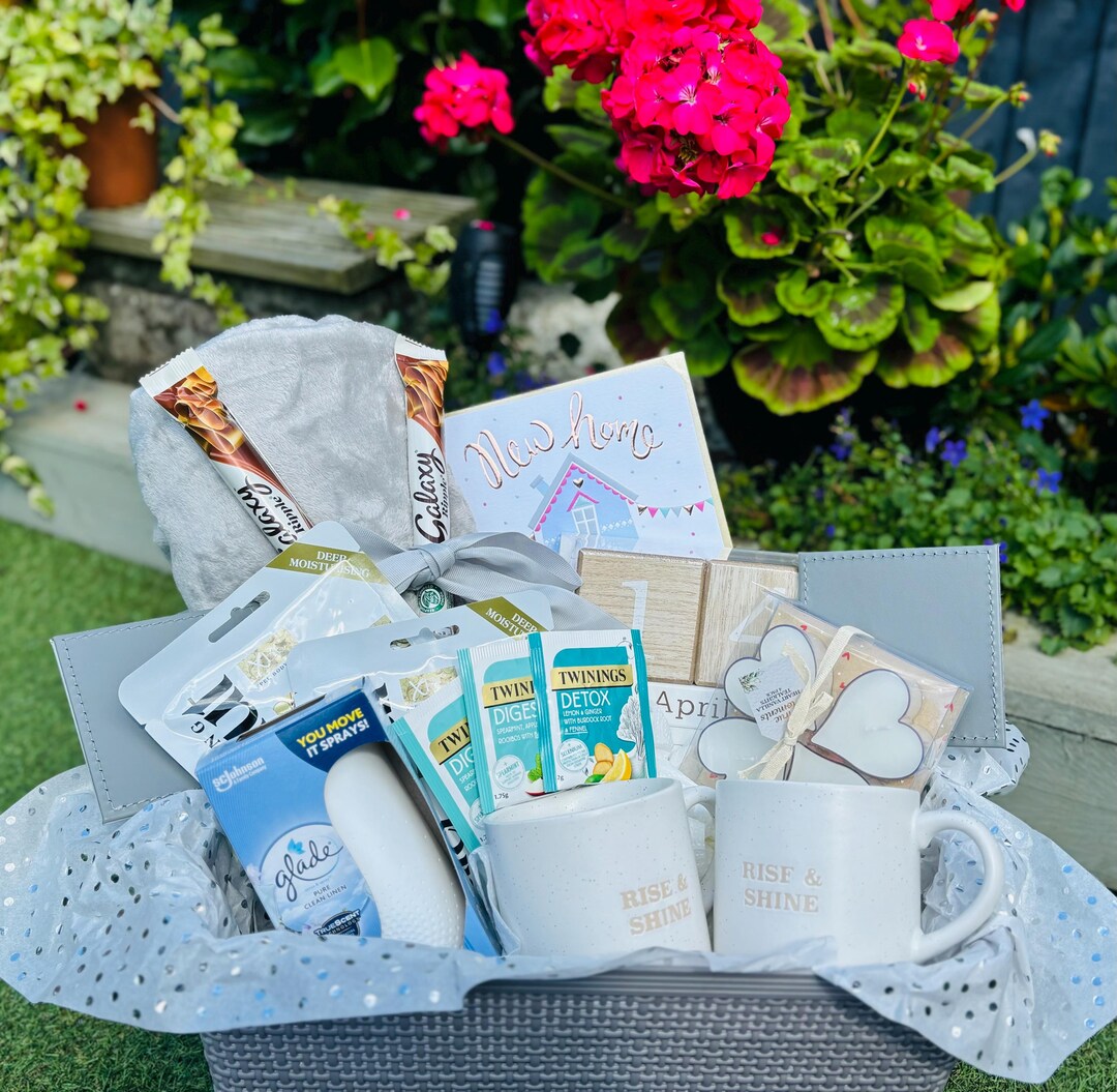 Hamper Gift Box, New Home Gift Box, New Home, Congratulations, Gift Box ...