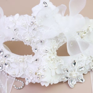 Masquerade Masks, Venetian Masks, Lace Masks for Adult Dancing Flowers ...