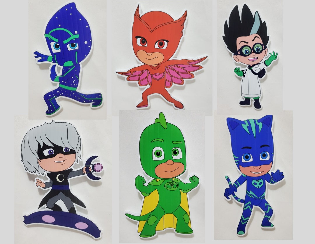 Set of Animated Character Lawn Cards, Yard Signs, Wall Art Business ...