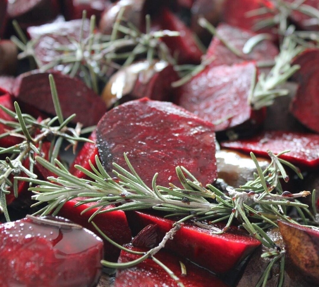 90+ Ruby Queen Beets Seeds, Heirloom Vegetable, Edible Leafy Greens - Etsy