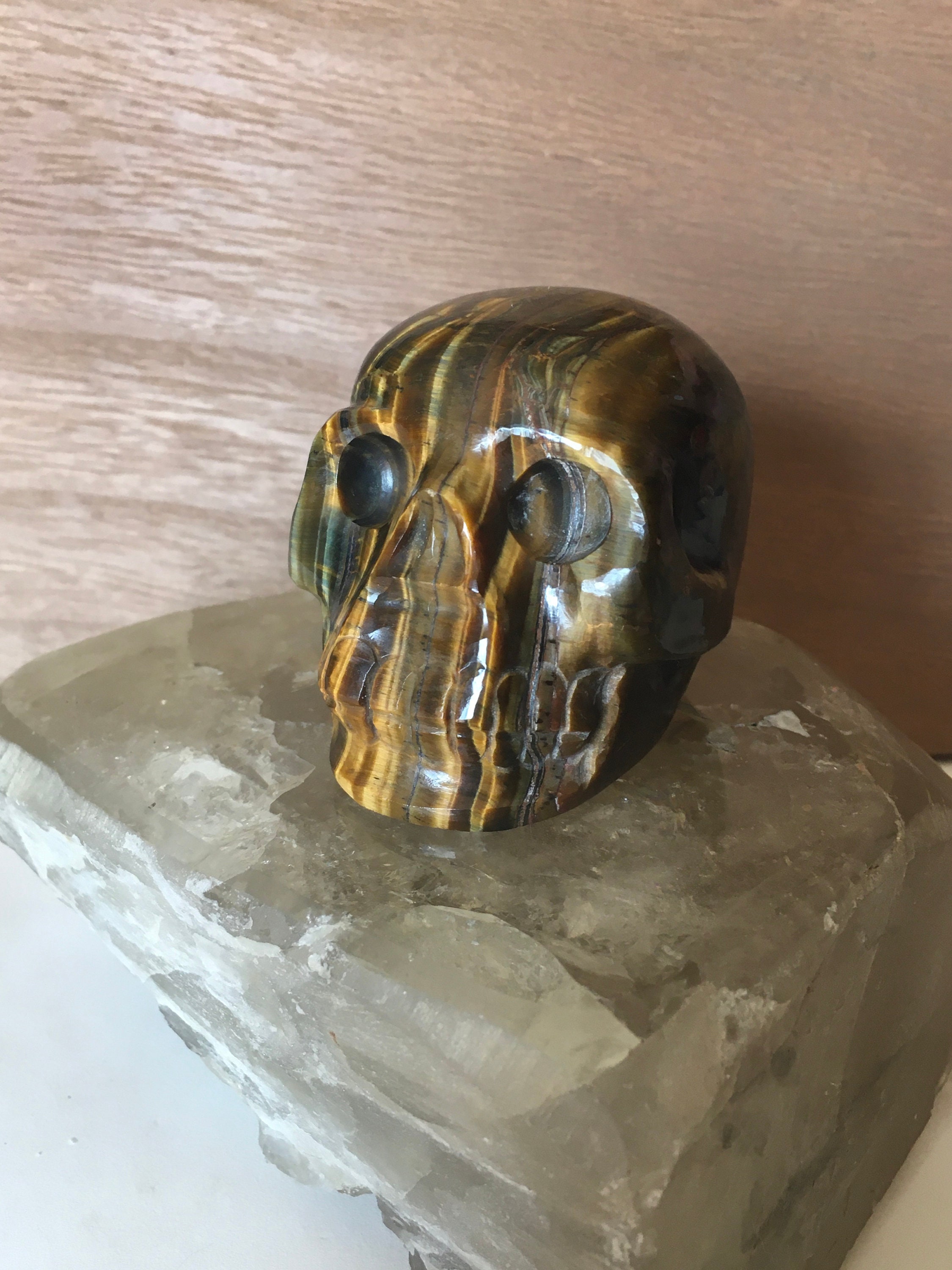 Crystal skull, Carved Tigers Eye skull, Altar tool, metaphysical ...