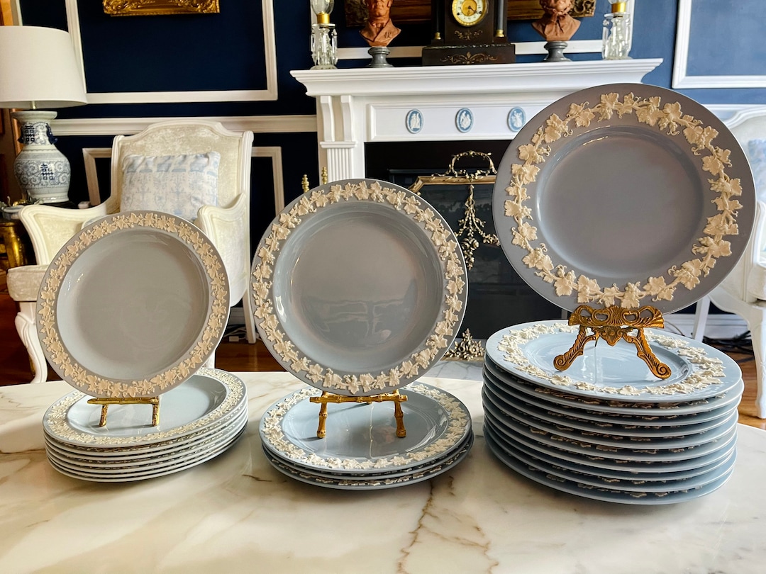 Vintage Wedgwood Queensware at Emily Armytage blog