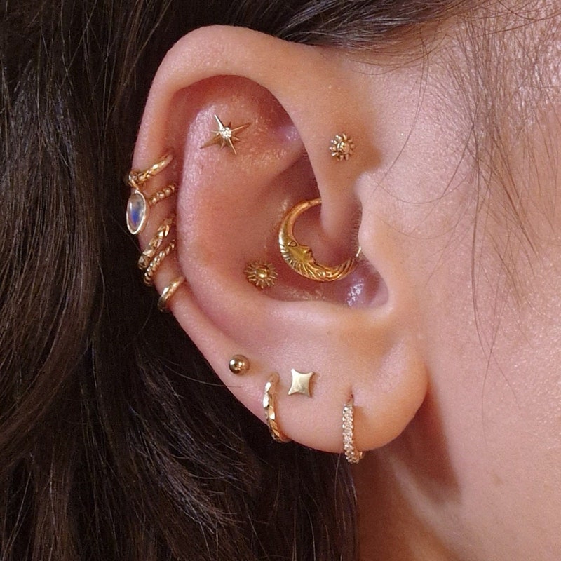 14k Gold Cartilage Earring - Etsy