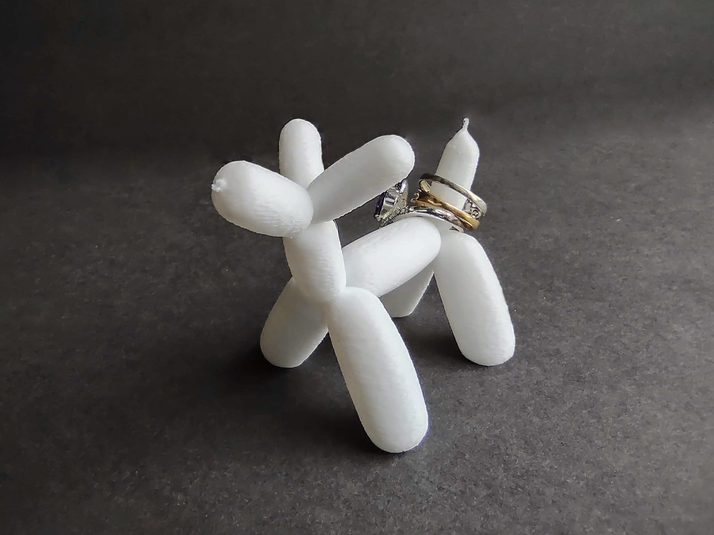 Balloon Animal Dog Ring Holder Unique Ring Stand for Ring - Etsy