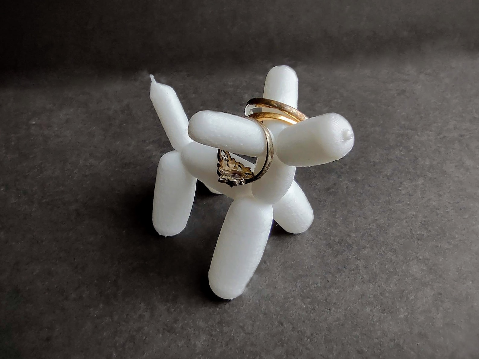 Balloon Animal Dog Ring Holder Unique Ring Holder for Ring | Etsy