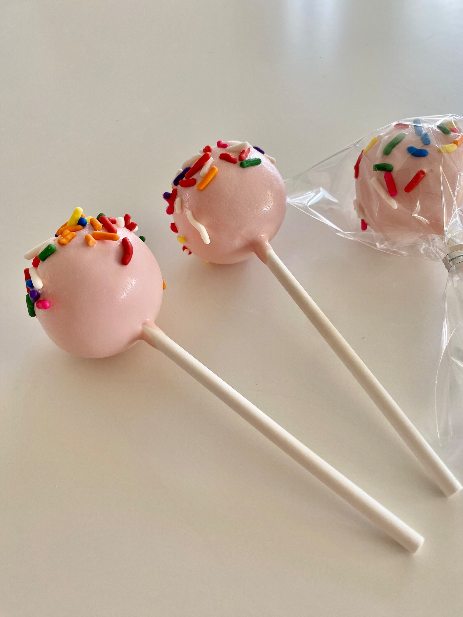 Pink Cake Pops : Party Favors (dozen) - Etsy