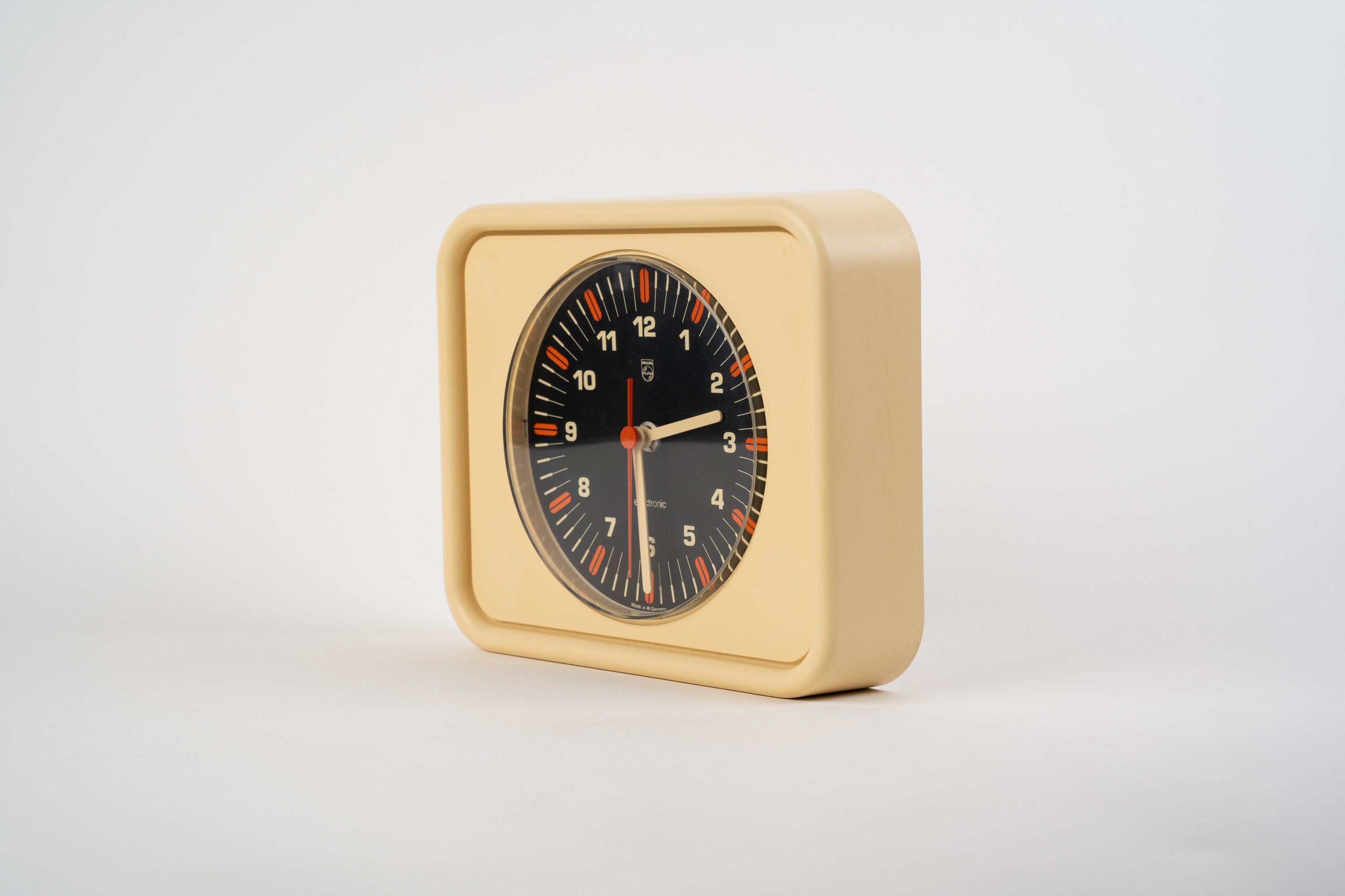 Rare Vintage Philips Wall Clock Hr5480, 1970s Germany, Retro Kitchen ...