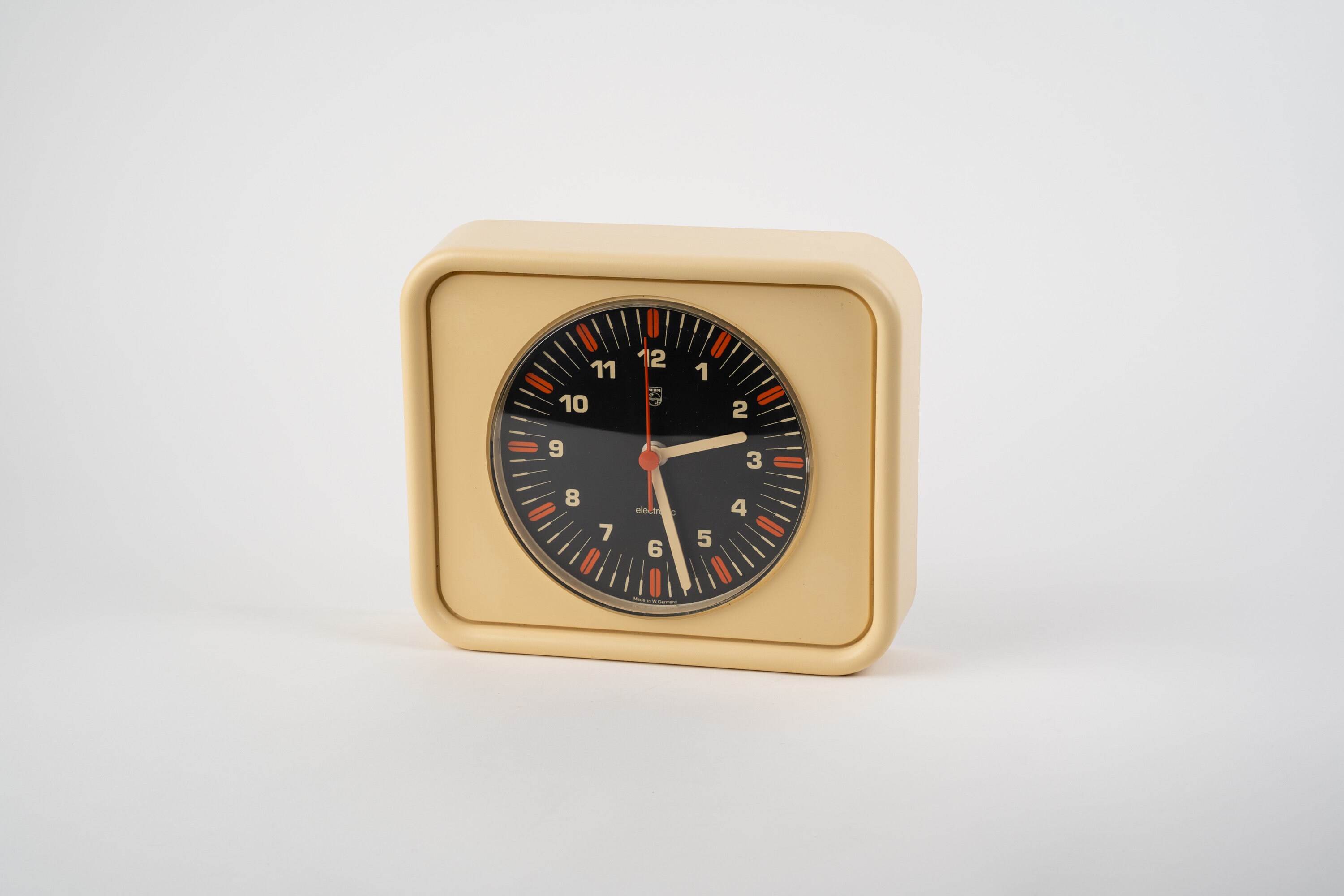 Rare Vintage Philips Wall Clock Hr5480, 1970s Germany, Retro Kitchen ...