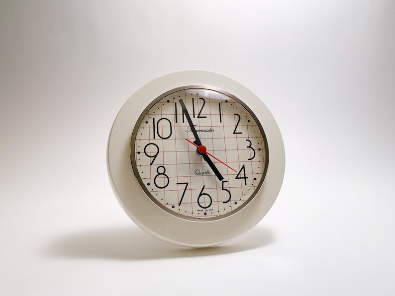 Vintage Modernist Timemaster White Wall Clock Germany DDR - Etsy