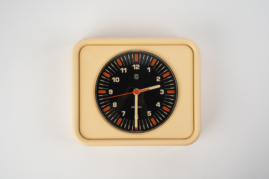 Rare Vintage Philips Wall Clock Hr5480, 1970s Germany, Retro Kitchen ...