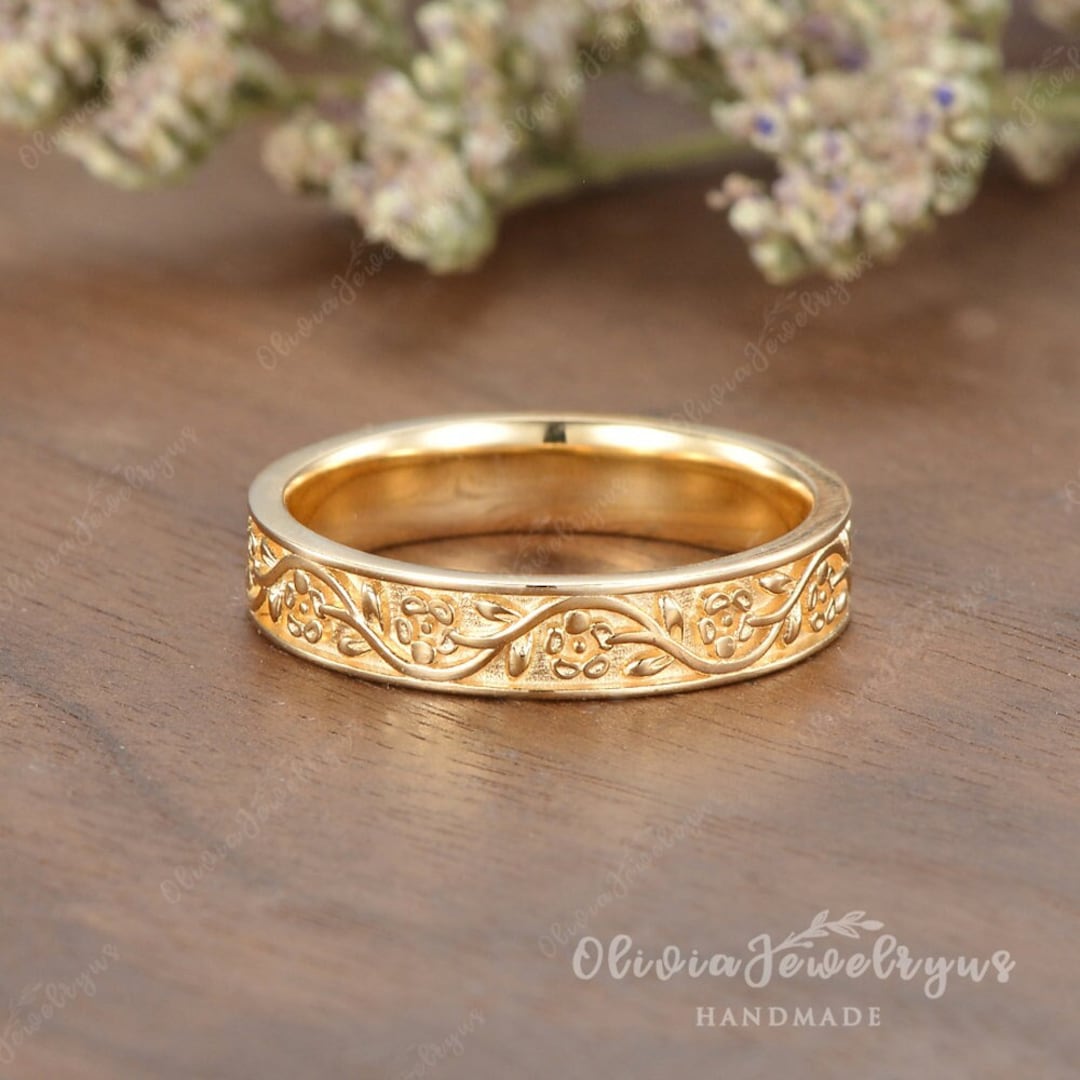 Vintage Mens Wedding Band Yellow Gold Couple Rings Leaf Engraved ...