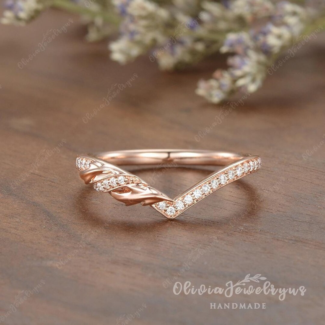 Leafy Wedding Band Vintage Solid Gold Diamond Nature Inspired Leaf Wedding Ring Moissanite Pave ...