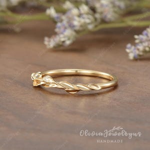 Simple Leaf Wedding Band Minimalist Yellow Gold Ring Nature Inspired ...