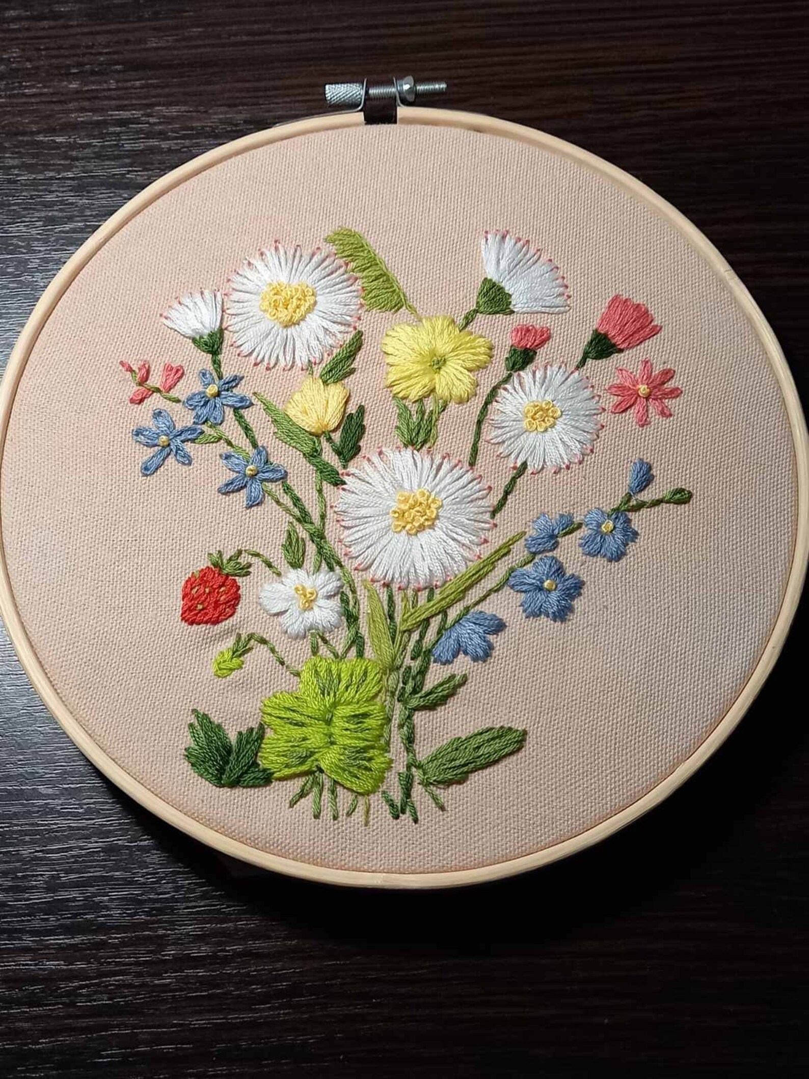 Daisy Embroidery Kit, Embroidery Pattern PDF, Botanical Hand Embroidery ...