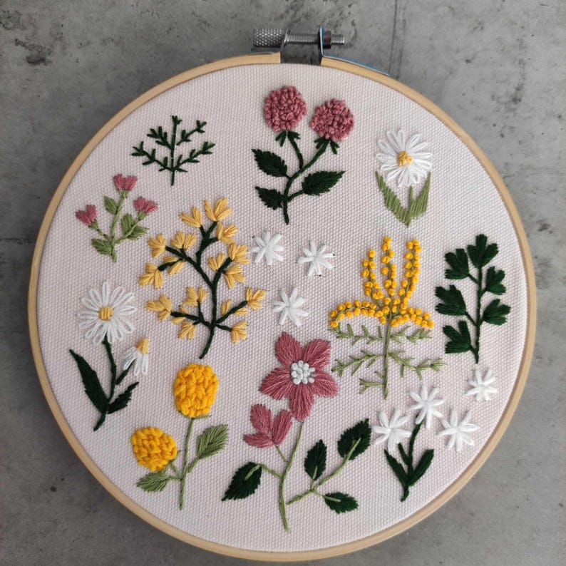 Plant Embroidery Pattern, Hand Embroidery Flower Design, Botanical ...