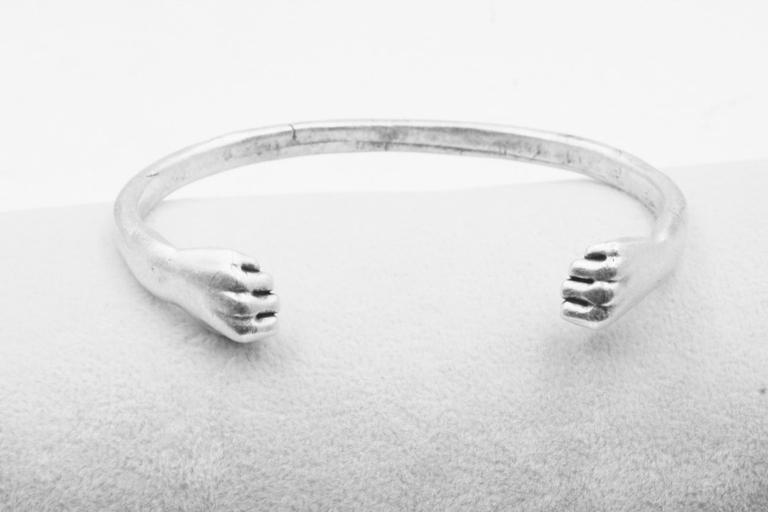 Antique Silver Hand Hugging Bracelet, Dainty Hug Bracelet, Hug Me ...