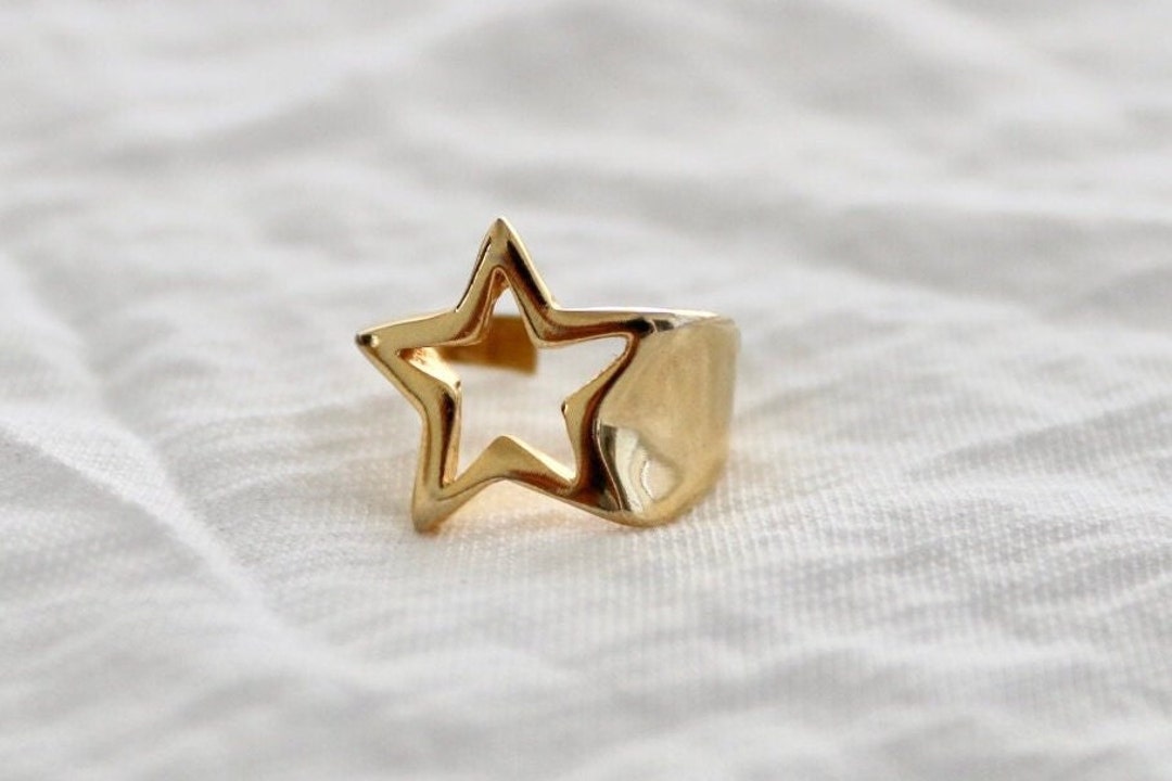 Gold Star Ring, Falling Star Ring, Gold Band Ring, Thick Star Ring ...
