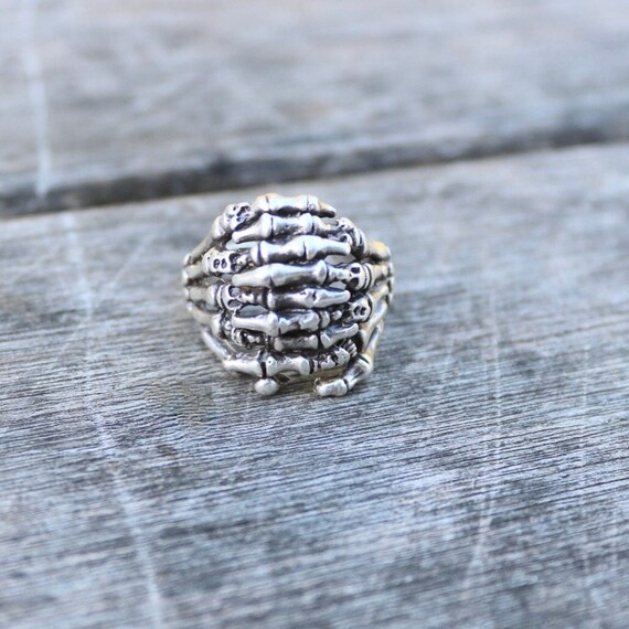 Skeleton Hand Ring Silver Skeleton Ring Gothic Ring Finger - Etsy