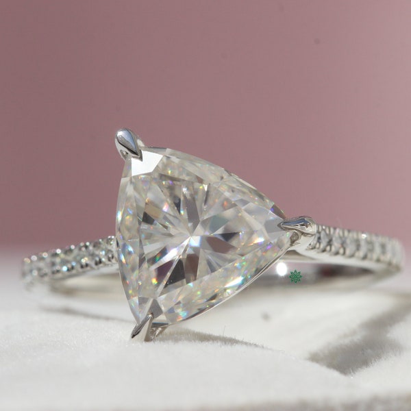 Trillion Cut Ring - Etsy