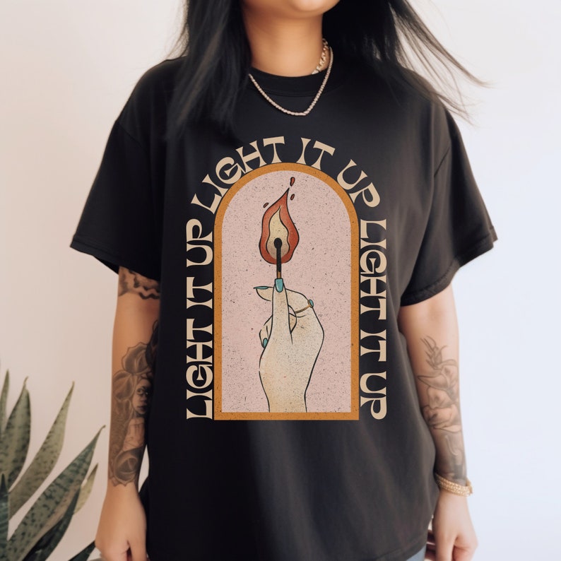 Bryce Quinlan Light It up Crescent City Shirt Ruhn Danaan Sarah J Maas ...