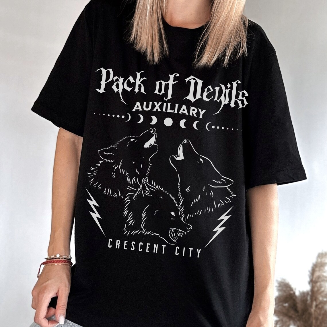 Danika Fendyr Crescent City Shirt Pack of Devils Crescent City Merch ...