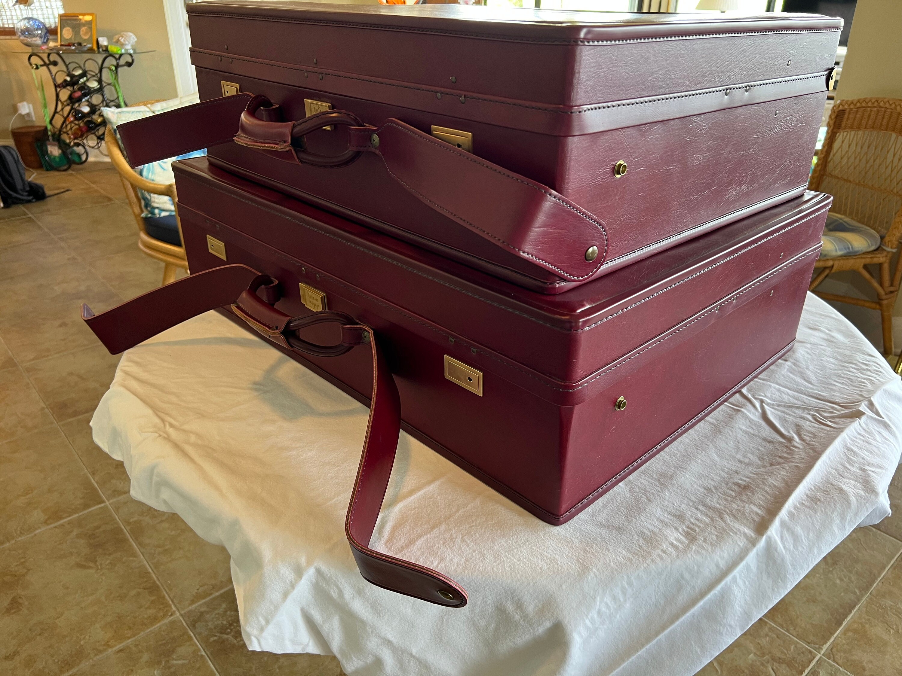 Rare Vintage Hartmann Belting Vinyl Oxblood Luggage Medium and Large ...