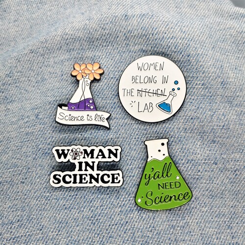 Gold Flask Lapel Pin CC296G Science and Laboratory Pins for | Etsy