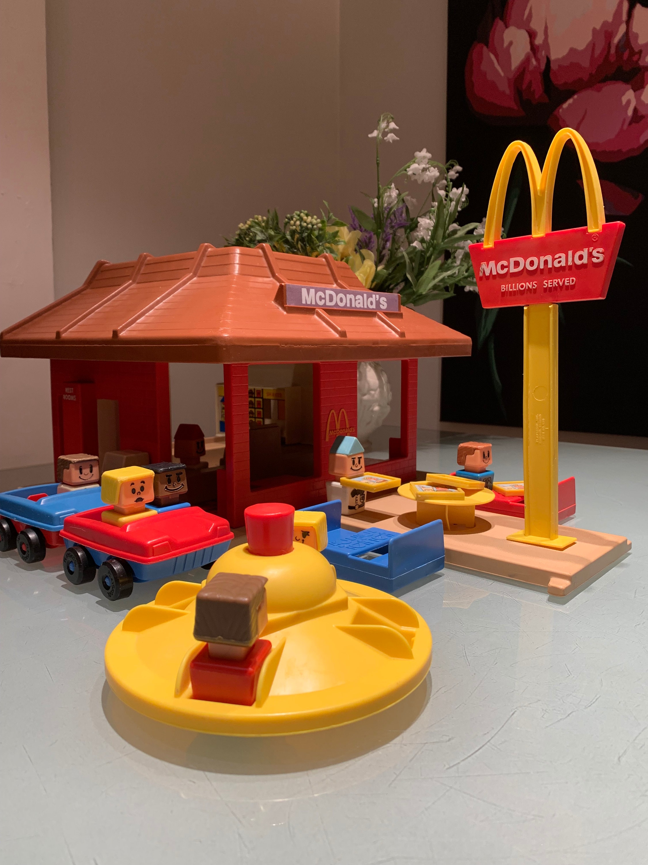 Mcdonalds Restaurant Toy