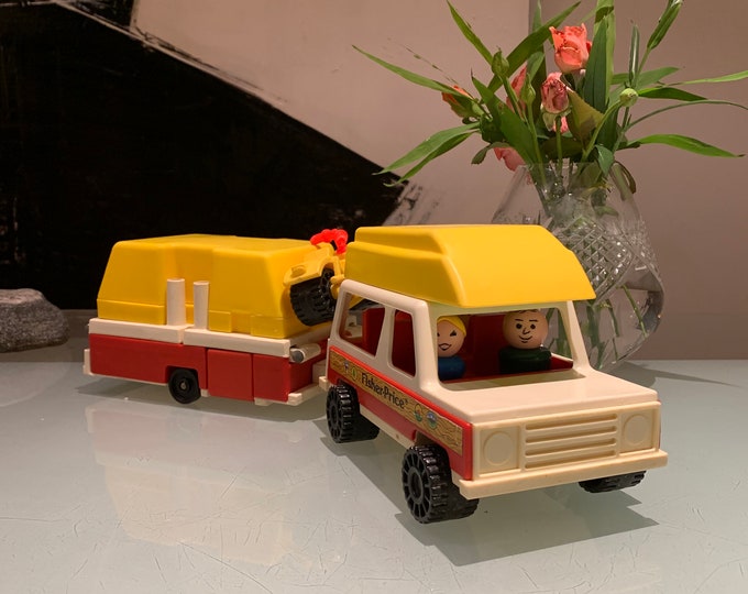 Vintage Fisher Price Little People Pop up Camper, Complete With EXTRAS ...