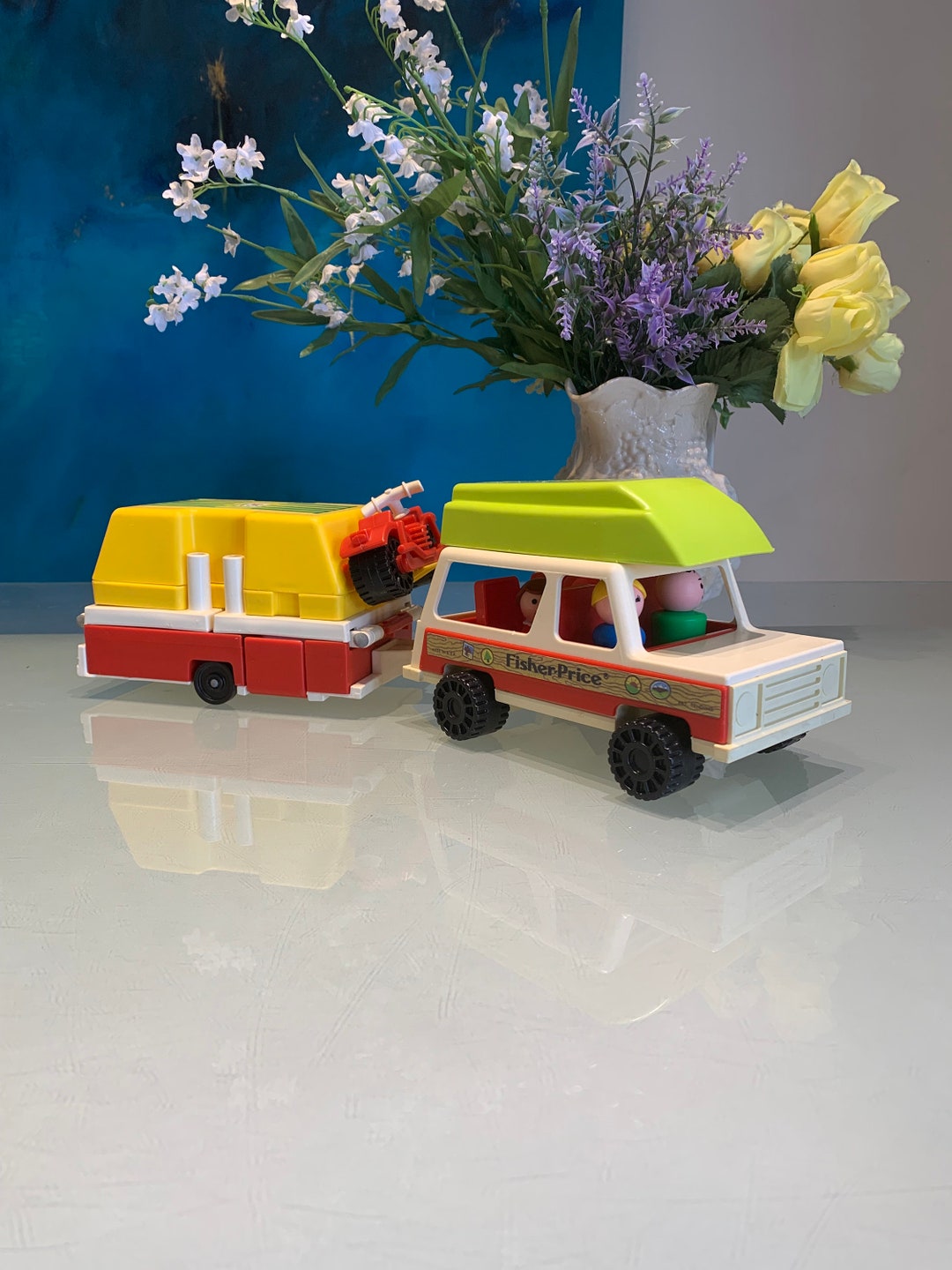 Vintage Fisher Price Little People Pop up Camper, Complete With EXTRAS ...