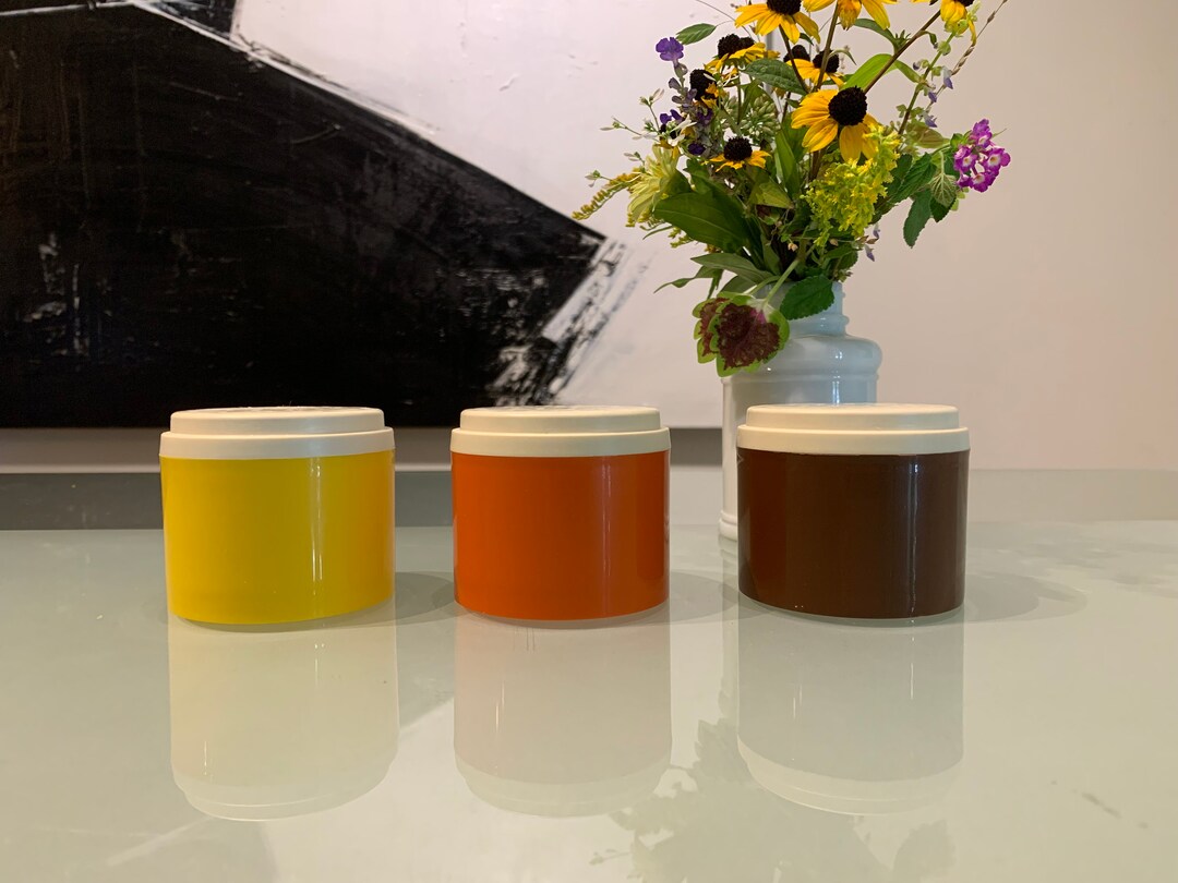 Vintage Tupperware Stacking Spice Shaker, Set of 3. - Etsy