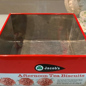 Vintage Tin Irish Tea Biscuit Bin. - Etsy