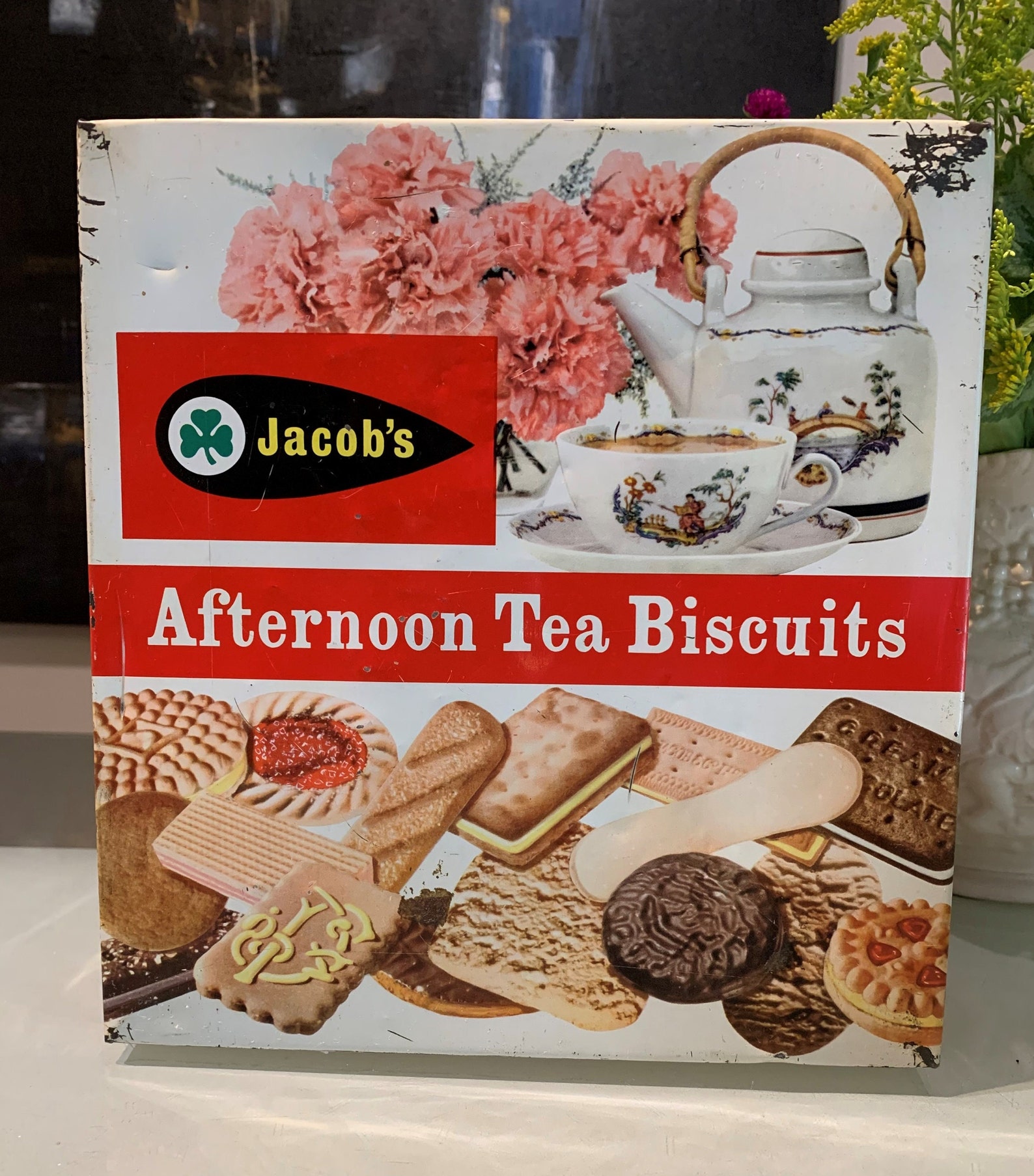 Vintage Irish Tea Biscuit Tin Bin. - Etsy