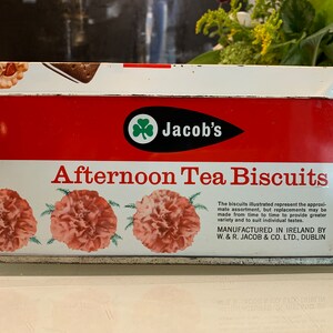 Vintage Irish Tea Biscuit Tin Bin. - Etsy